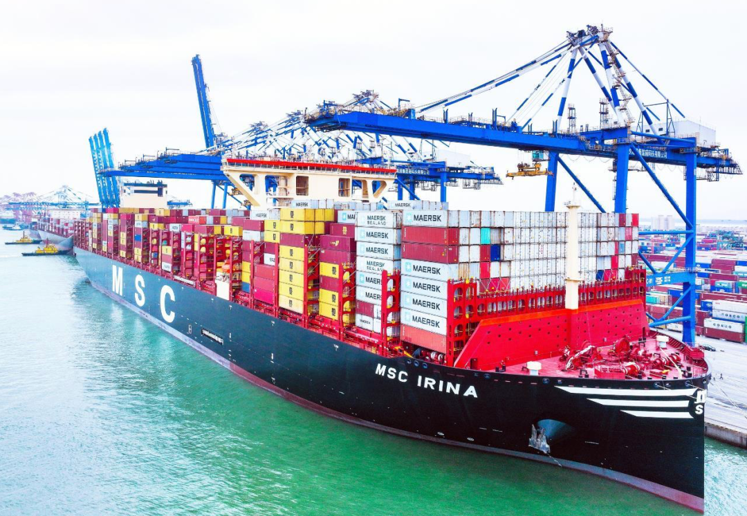 World’s largest container ship docks in Guangzhou – GEI